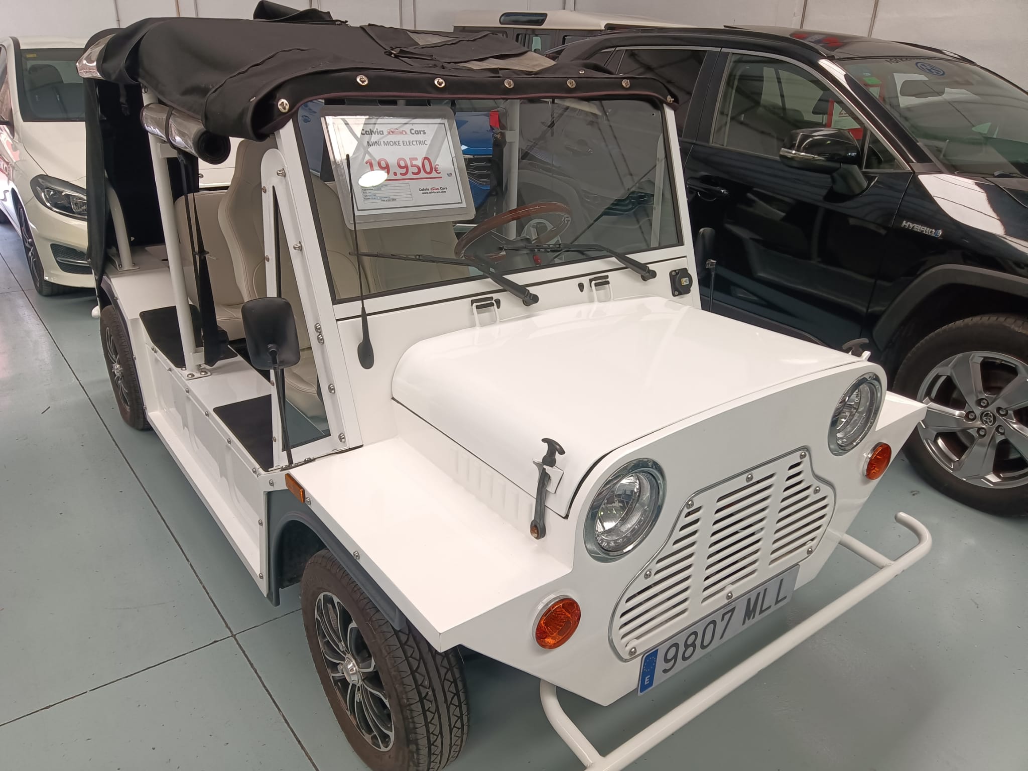 HOLLY E-BEACH ELECTRIC (MINI MOKE) each 17.950€ | Calvia Cars