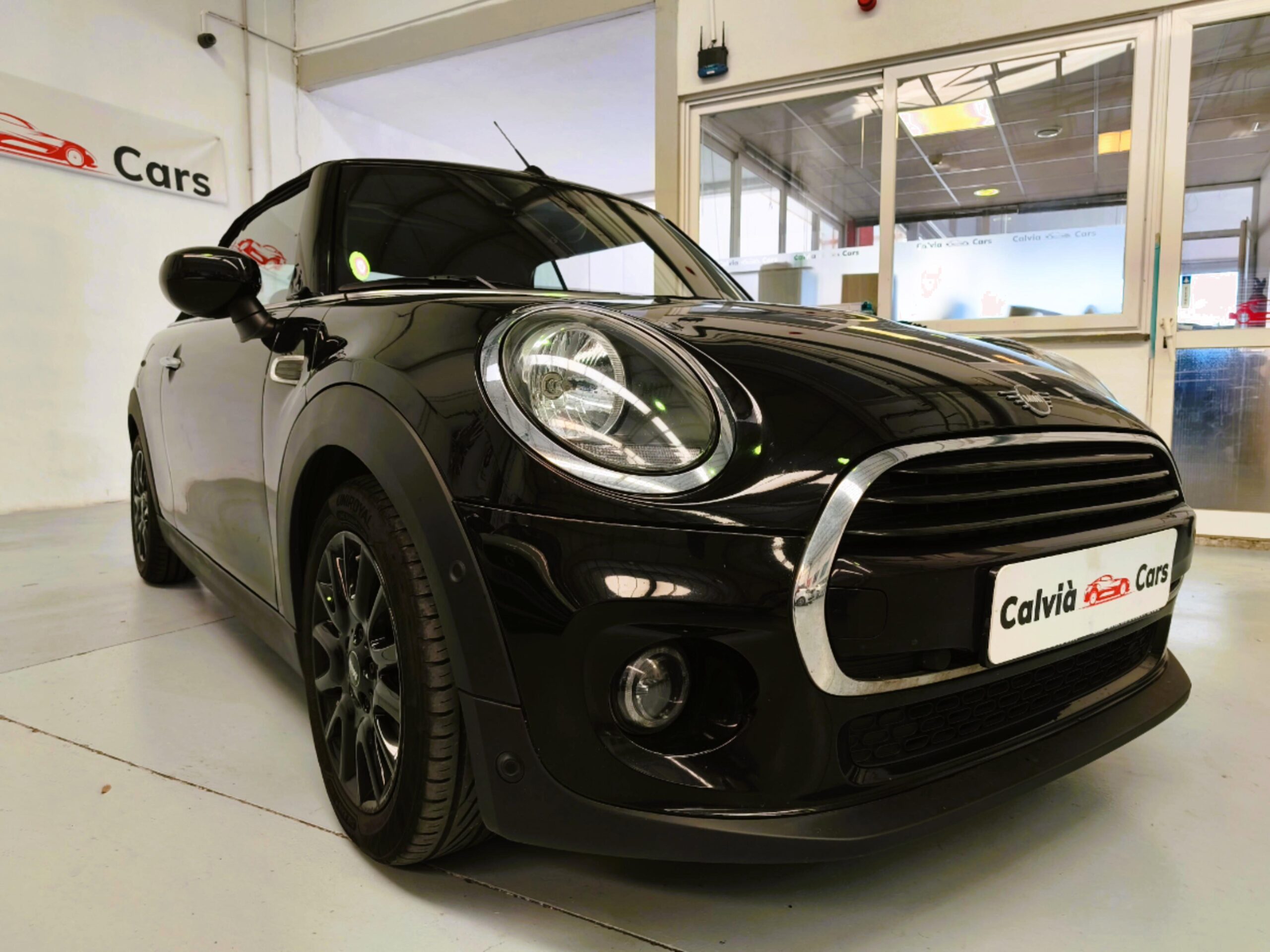 MINI COOPER CABRIO AT | Calvia Cars